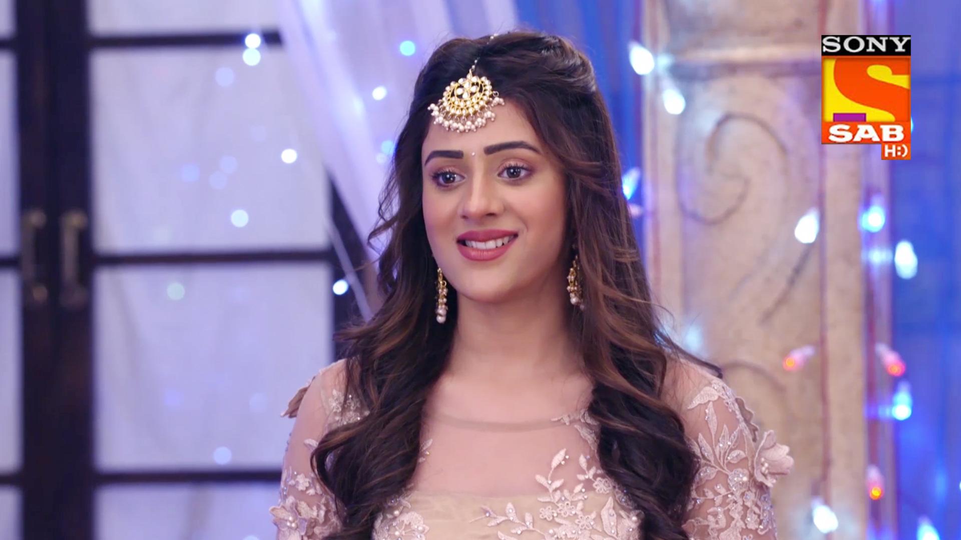 Watch Pancham Gets Engaged Full HD Video Clips on SonyLIV