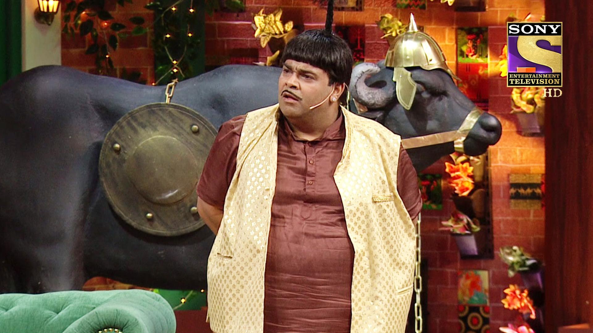 Bachcha Shakes A Leg With Ranveer