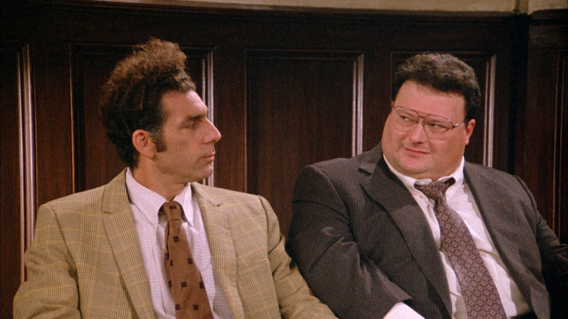 Seinfeld: Season 4 Episode 4 - The Ticket - SonyLIV