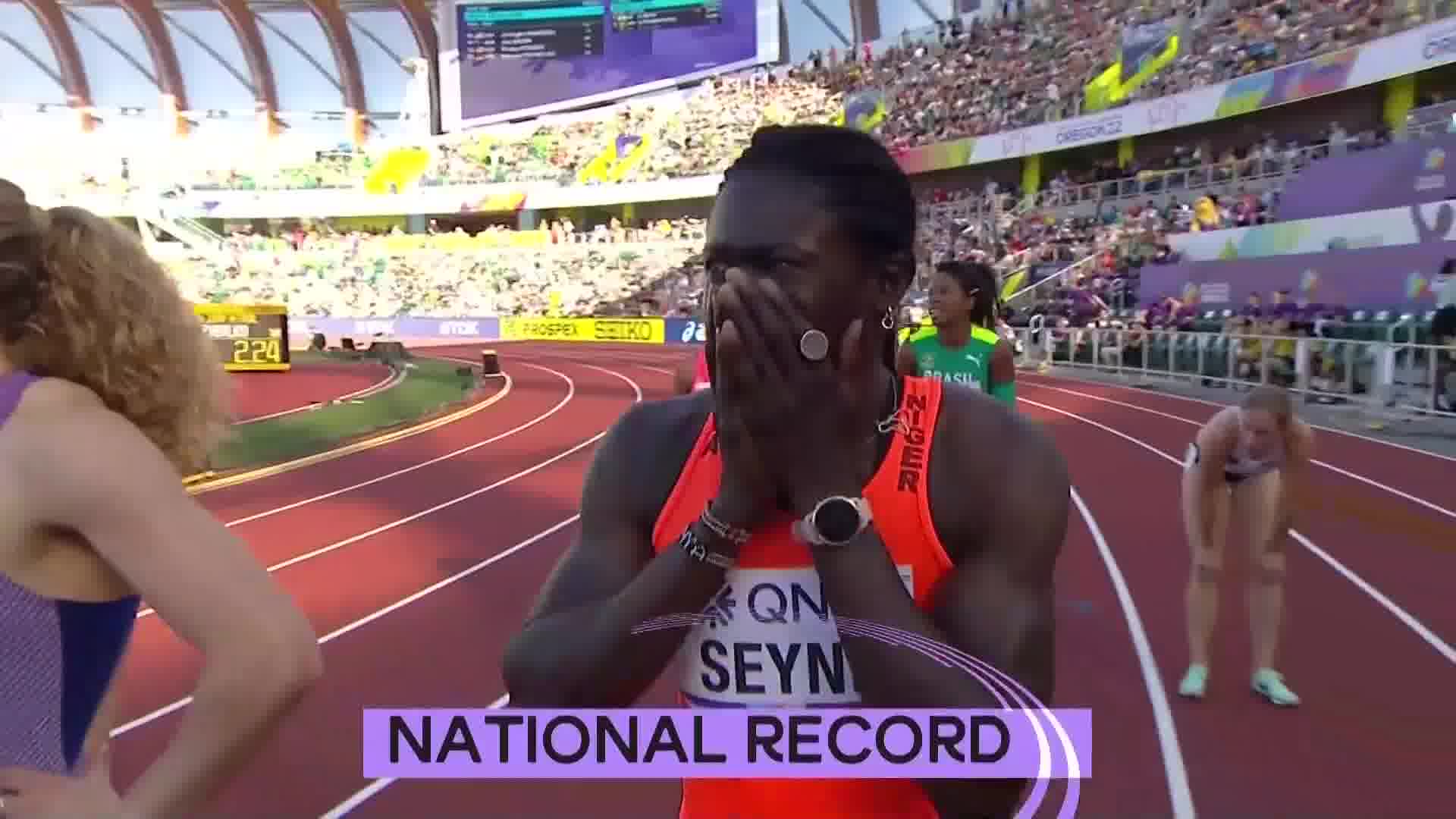 Watch Seyni Sets NR For Niger With A 21.98s Run In Heat 3 Of Women's ...