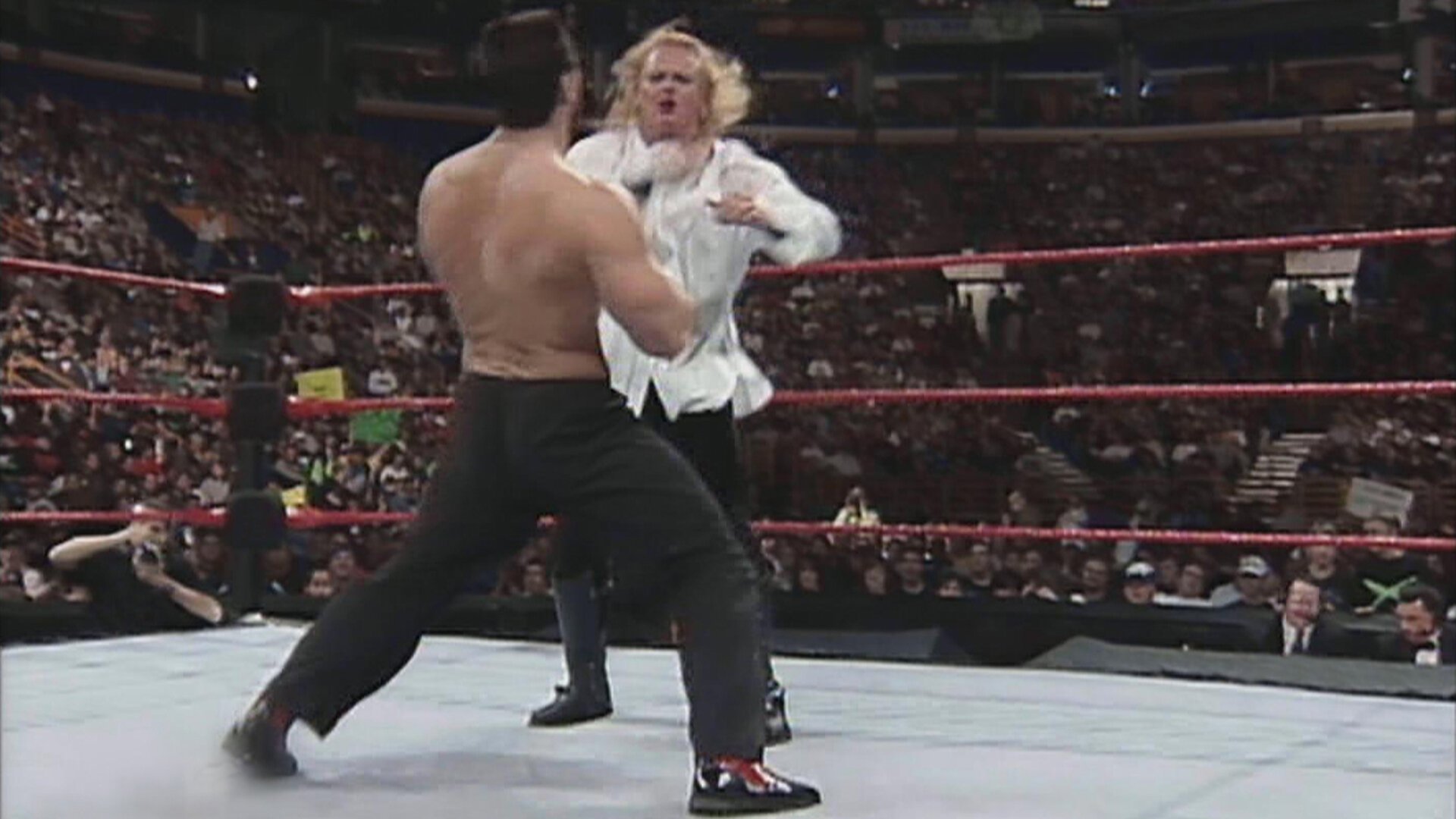 Watch Heat - 15th November 1998 Full Match WWE - SonyLIV