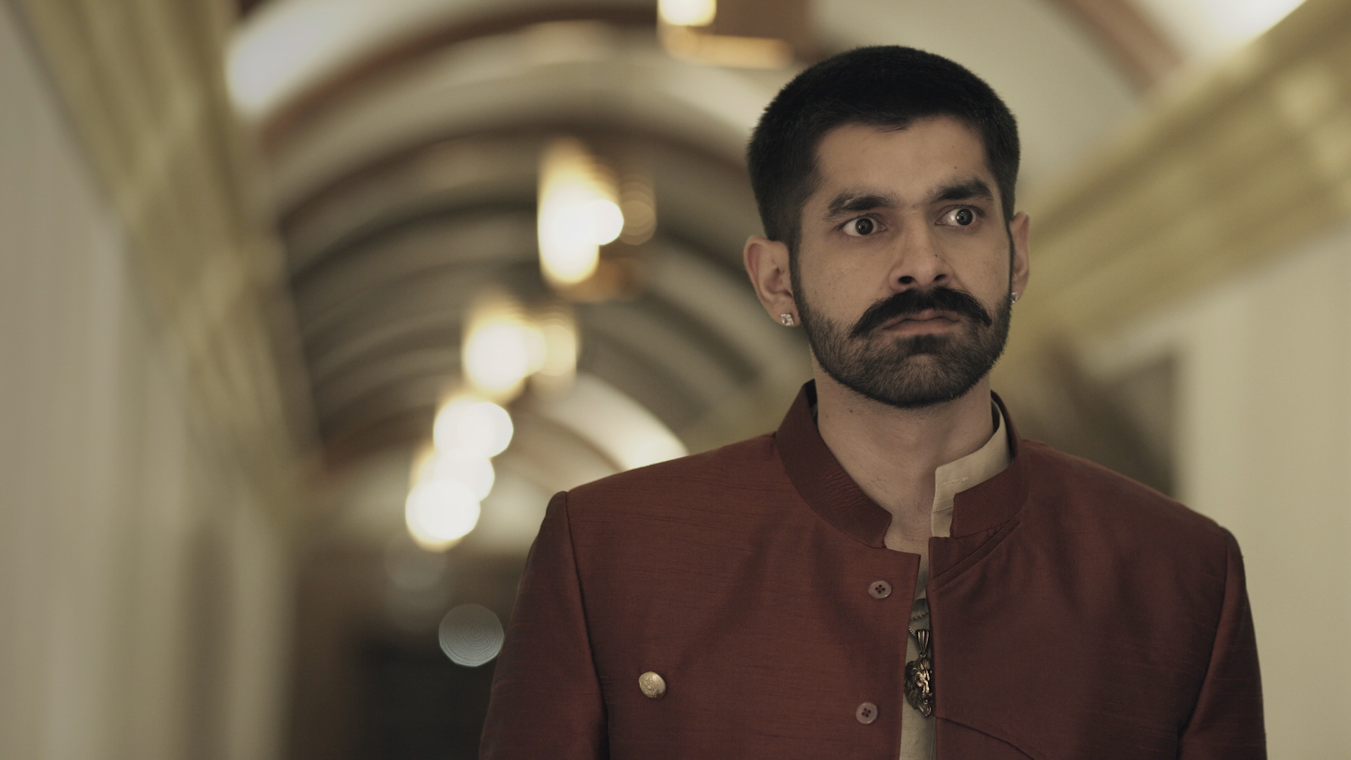 Watch Undekhi Episode no. 3 TV Series Online - For Cash Only - SonyLIV