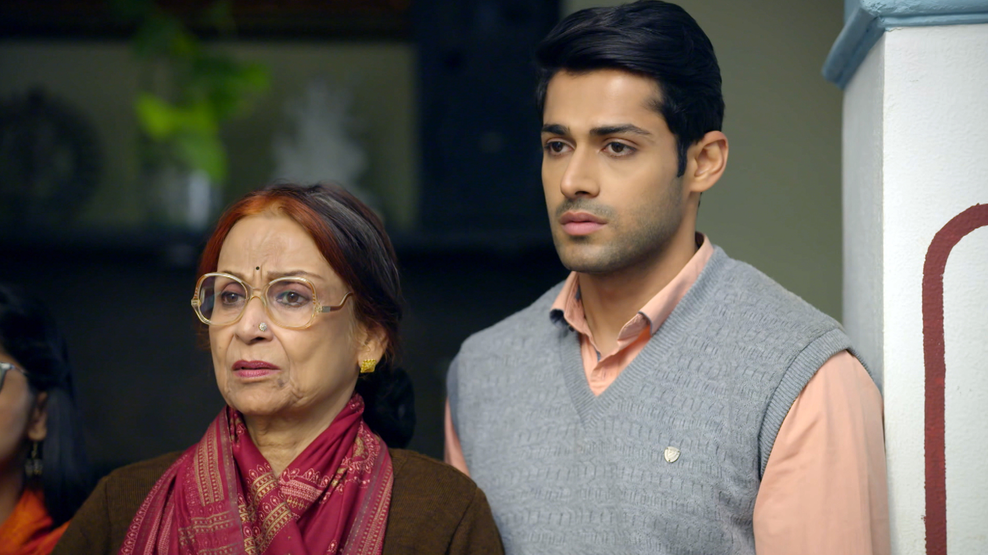 Watch Account Khali Full HD Video Clips on SonyLIV