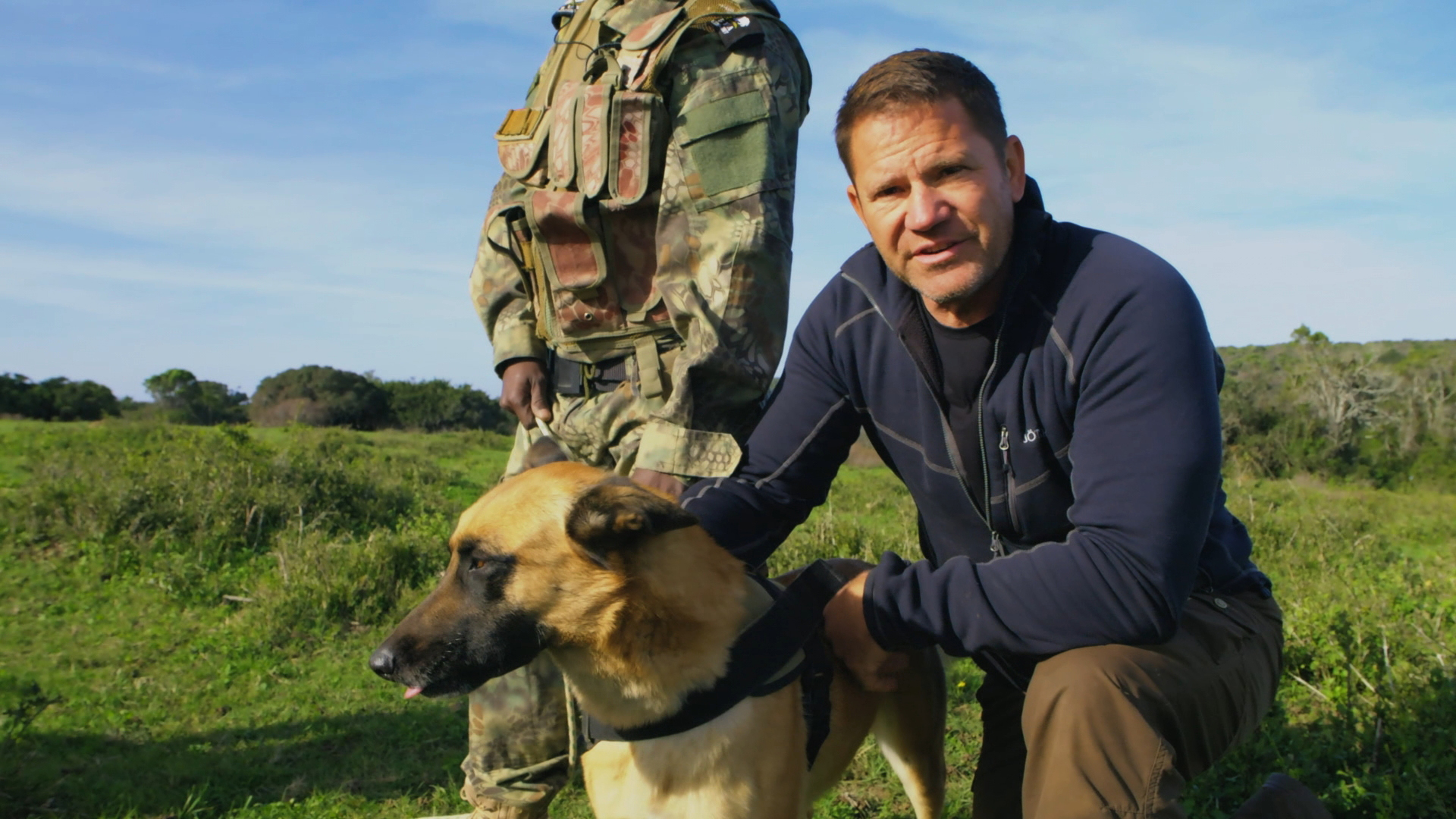 Watch Deadly 60 Episode No. 1 TV Series Online - Rhino Rescue Special ...