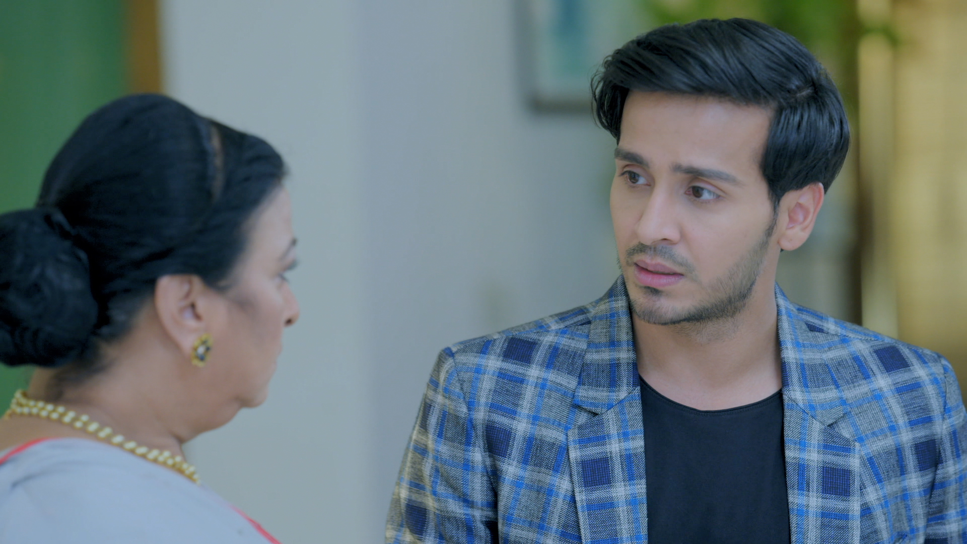 Watch Ishk Par Zor Nahi Episode No. 103 TV Series Online - Ahaan Ki ...