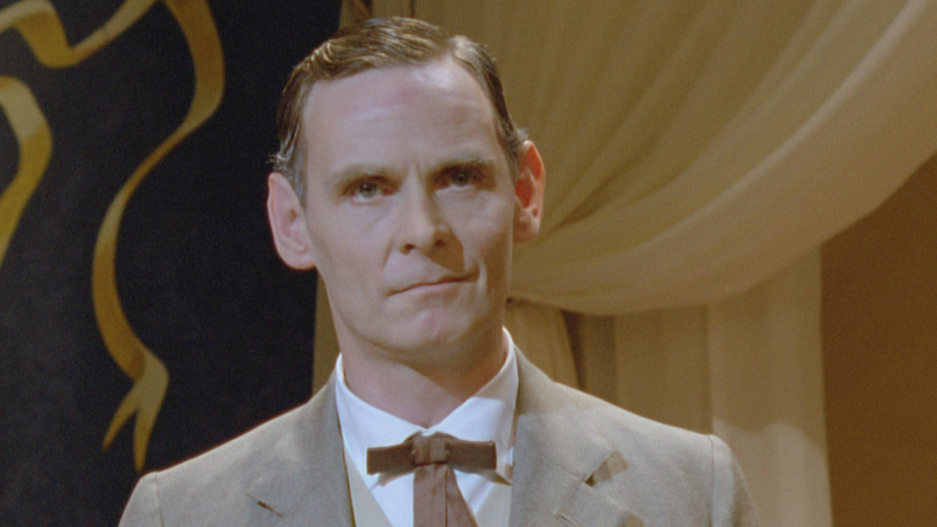 Watch Agatha Christie's Poirot Episode No. 8 TV Series Online - Jewel ...