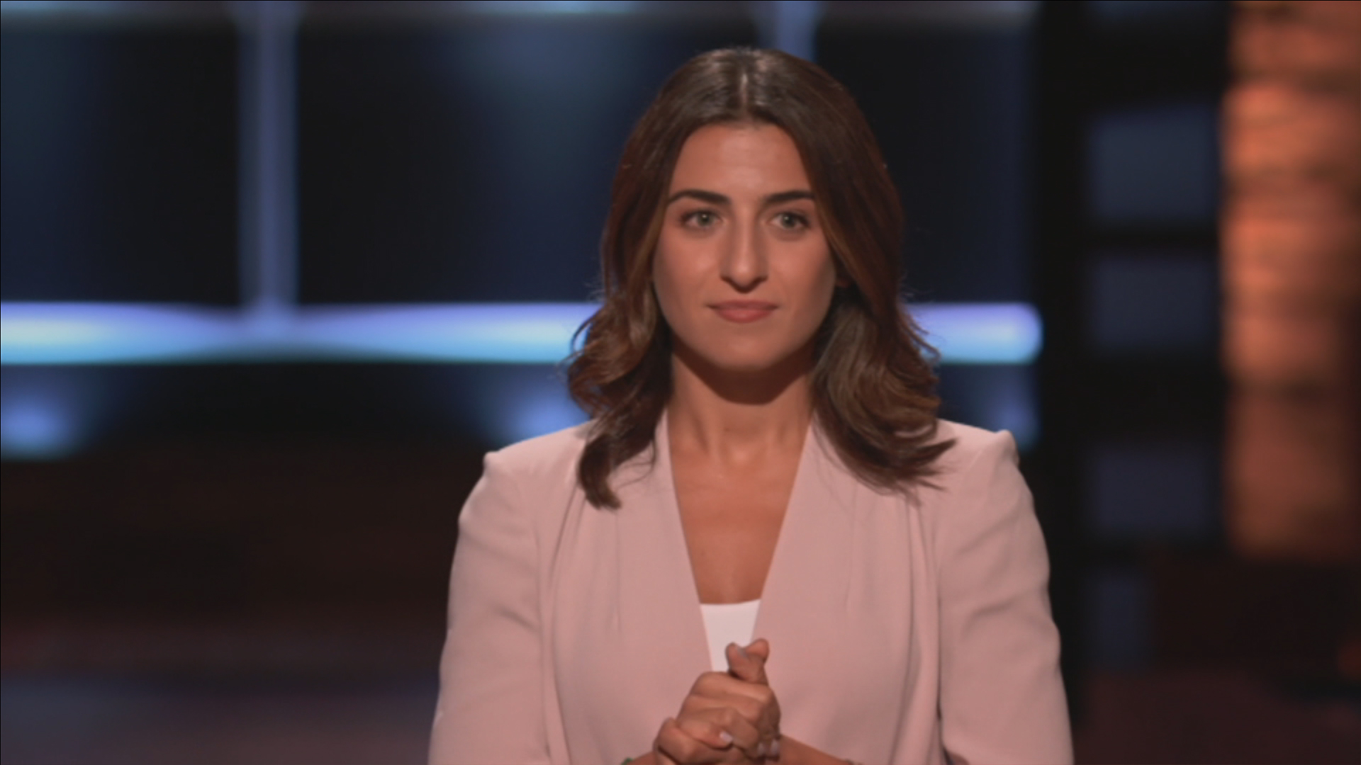 Watch Shark Tank Episode No. 17 TV Series Online - Live In Style - SonyLIV