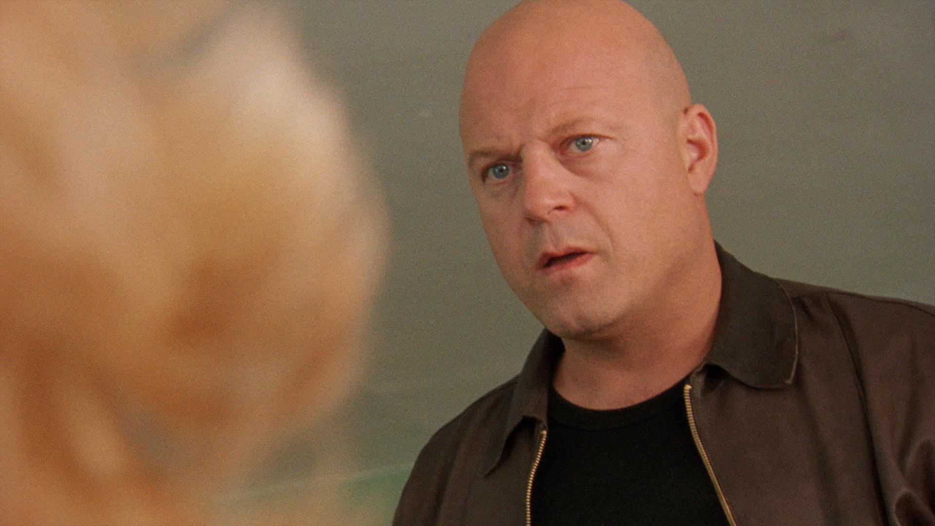 Watch The Shield Season 3 Episode 8 Online - Cracking Ice - SonyLIV