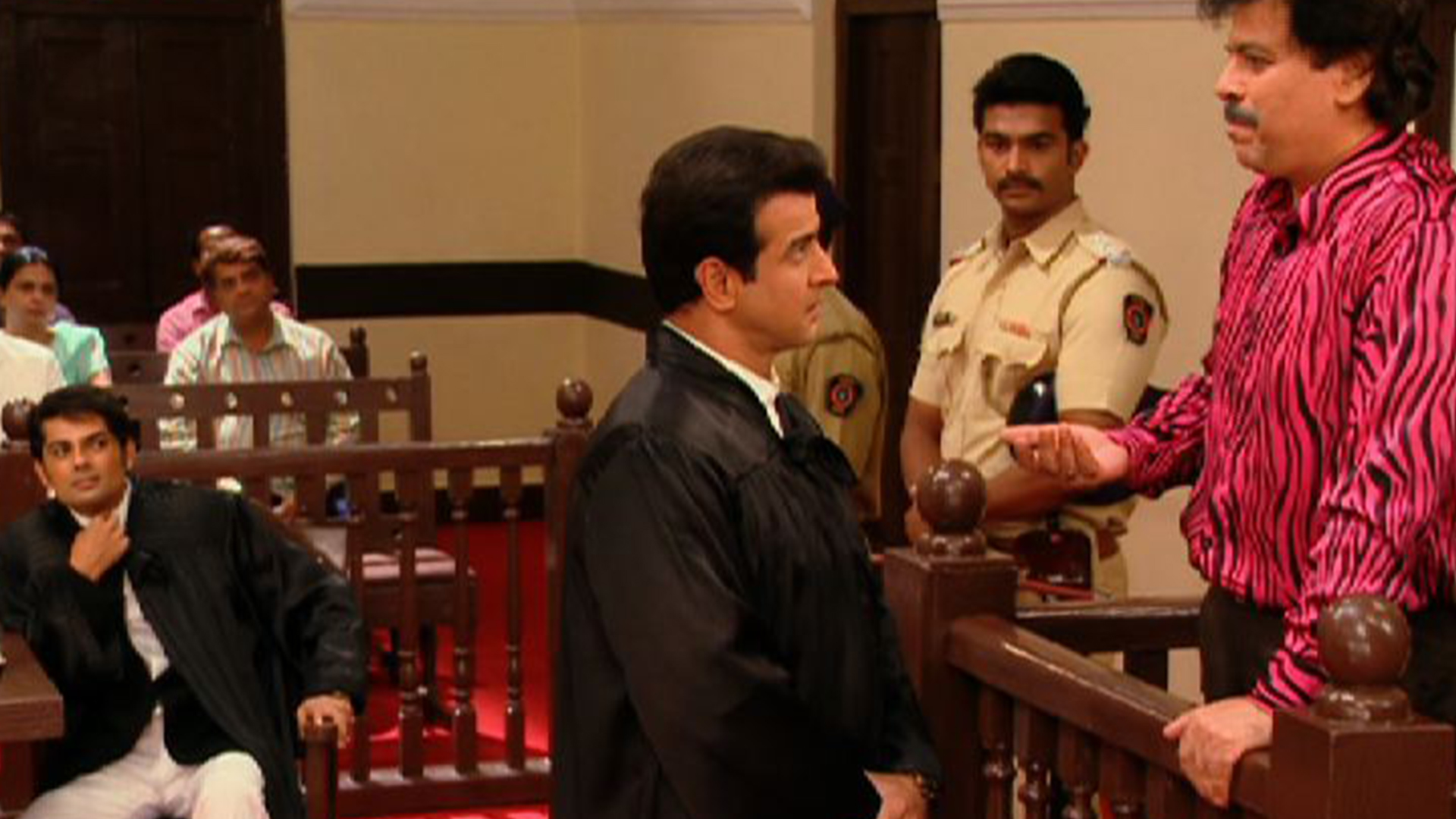 Watch Adaalat Episode no. 141 TV Series Online - Unconcious Maid - SonyLIV