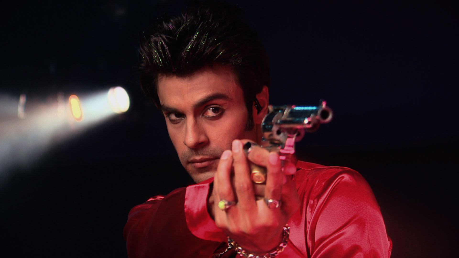 Watch Adaalat Episode No. 217 TV Series Online - Rival Magicians - Part ...