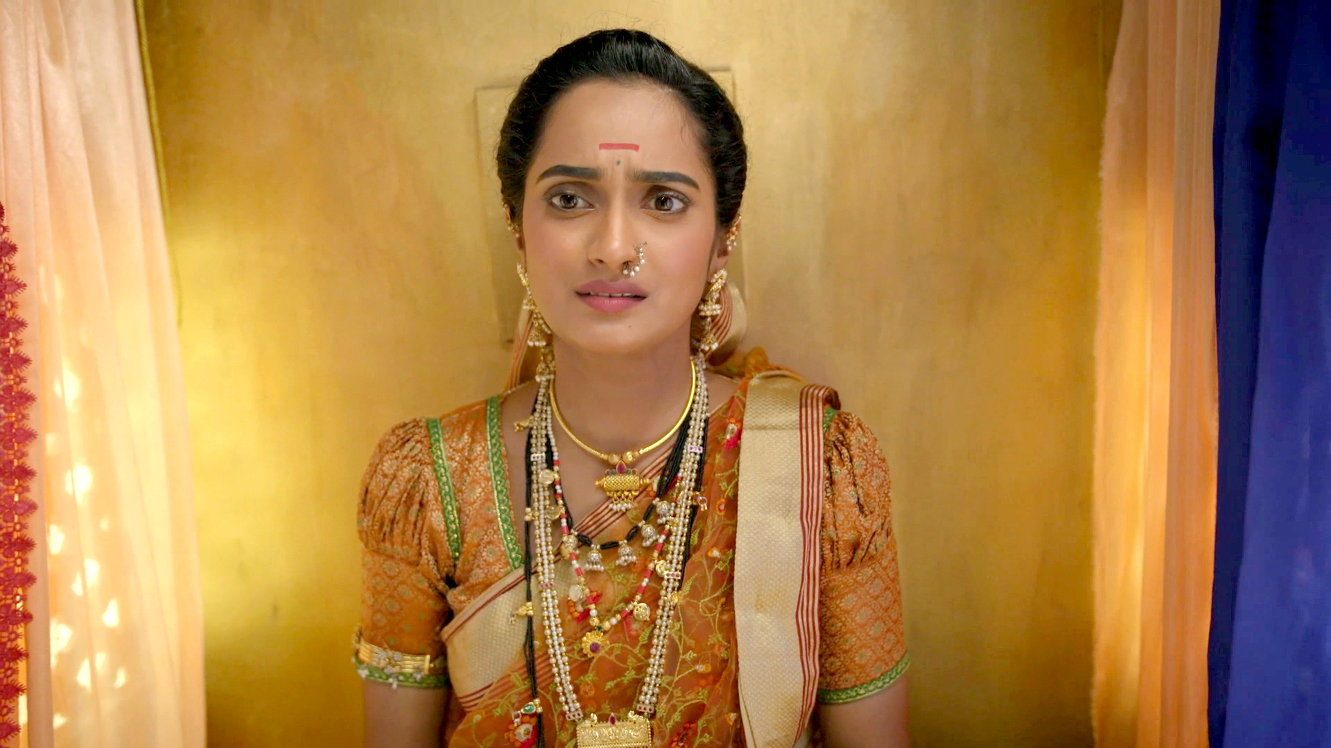 Watch Punyashlok Ahilya Bai Episode 250 Online - Bhadta Khatra - SonyLIV