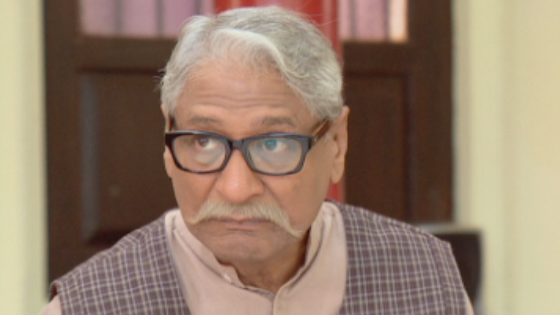 Watch Chidiya Ghar Episode no. 739 TV Series Online - Gadhaprasad ...