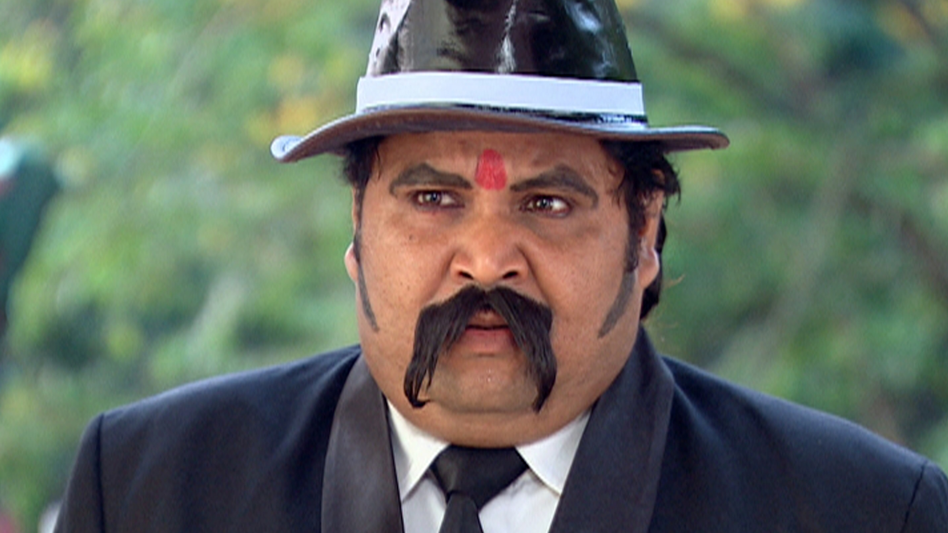 Watch Chidiya Ghar Episode 747 Online - Gadhaprasad Gets Beaten - SonyLIV
