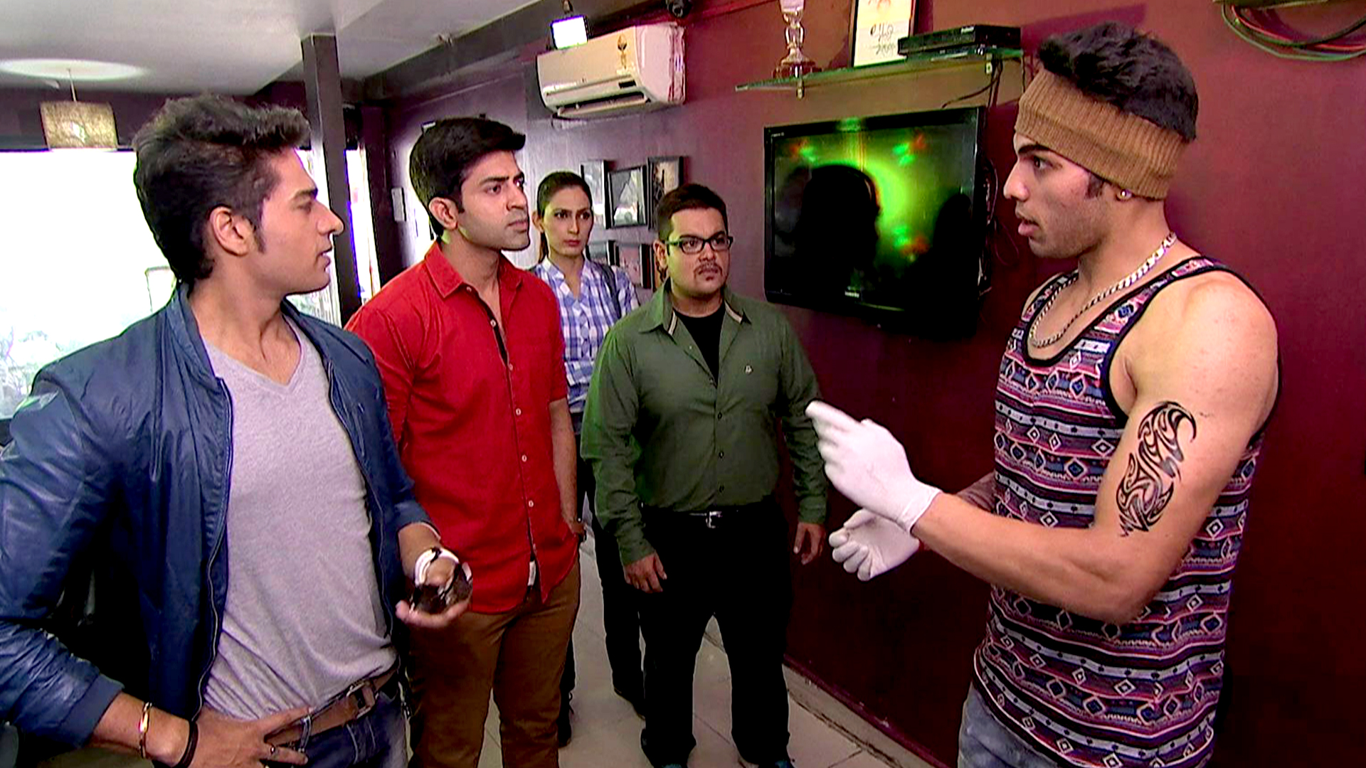 Watch CID Episode No. 1081 TV Series Online - Copy Cat Serial Killer ...