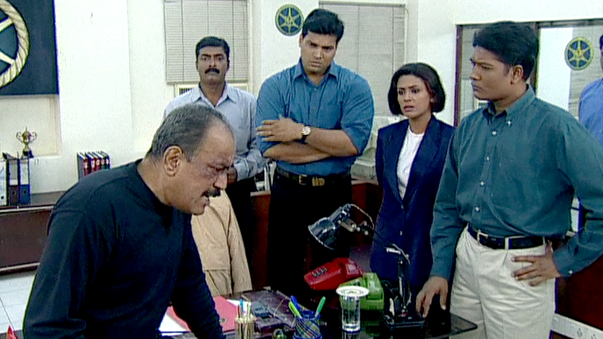 Watch CID Episode No. 110 TV Series Online - The Blind Witness - Part 2 ...