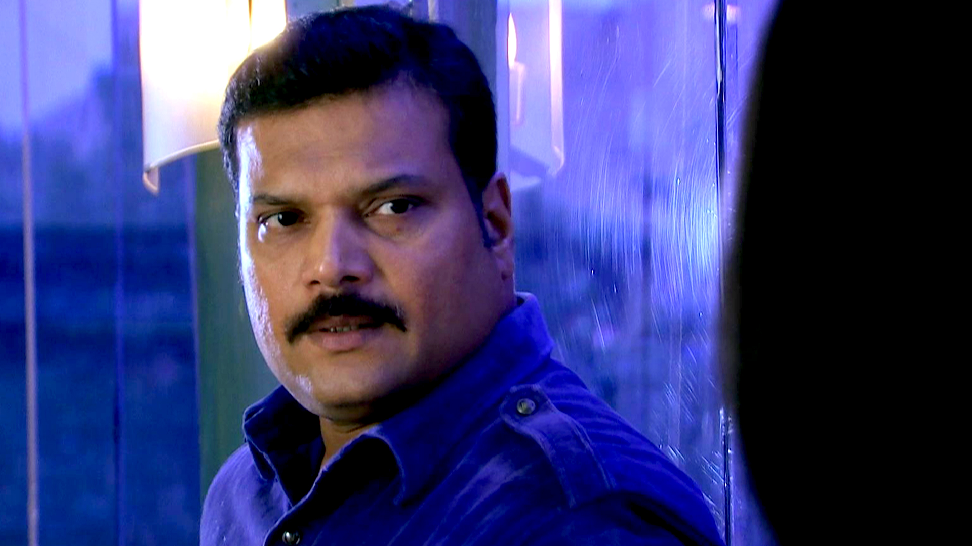 Watch CID Episode No. 1109 TV Series Online - Raaz Bus Ke Qatilon Ka ...