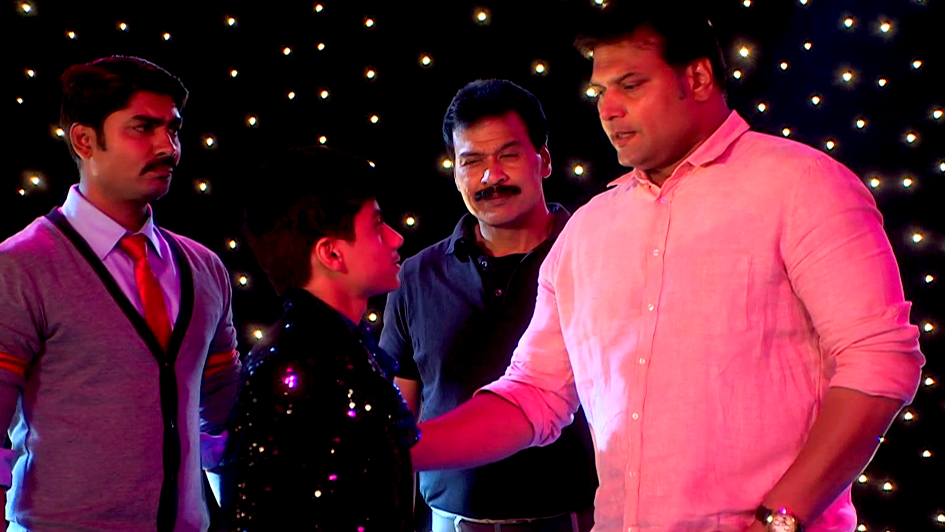 Watch CID Episode No. 1194 TV Series Online - Khatre Mein Jadugar - SonyLIV