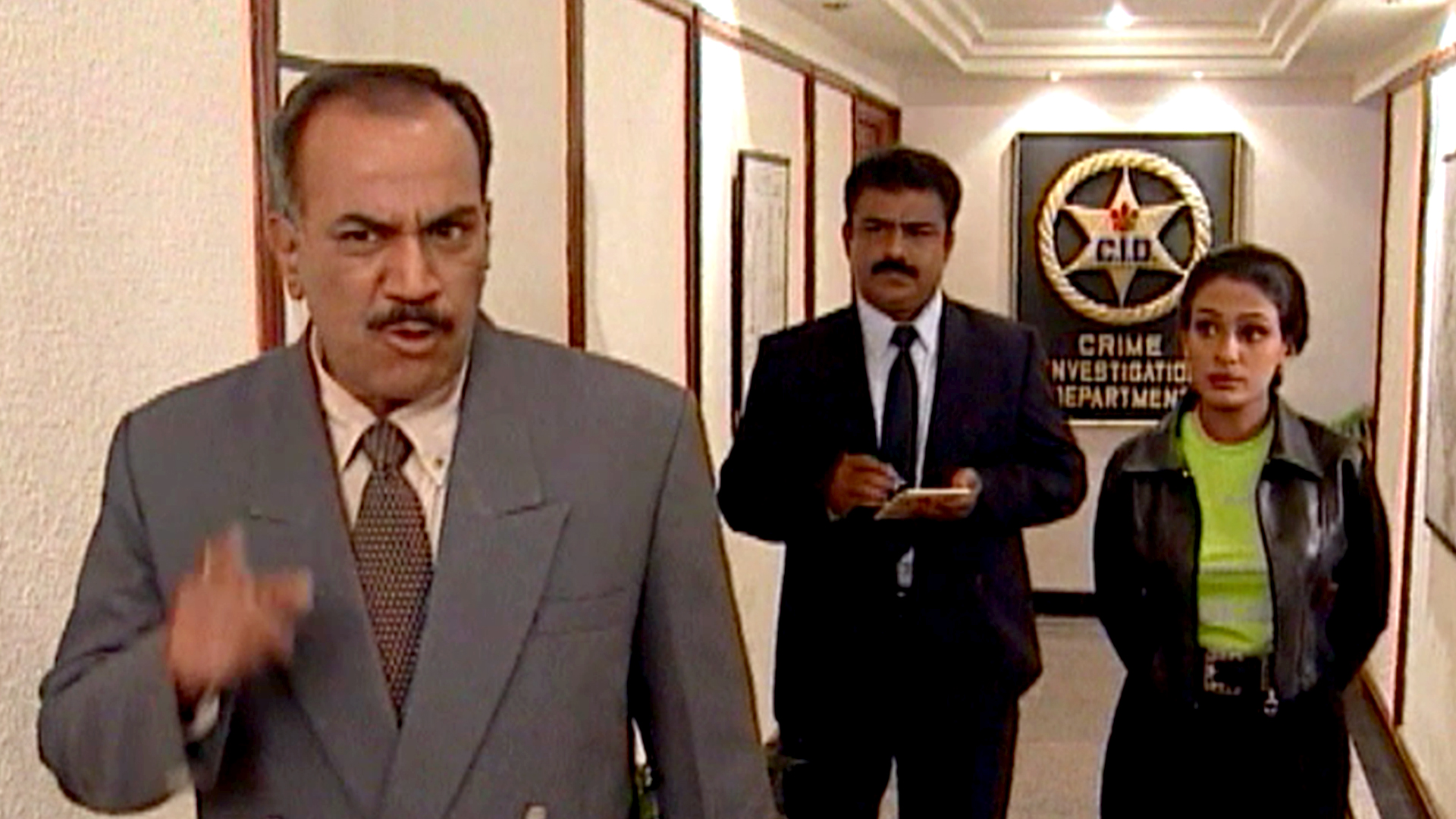 Watch CID Episode No. 12 TV Series Online - The 2nd Statement - Part 2 ...