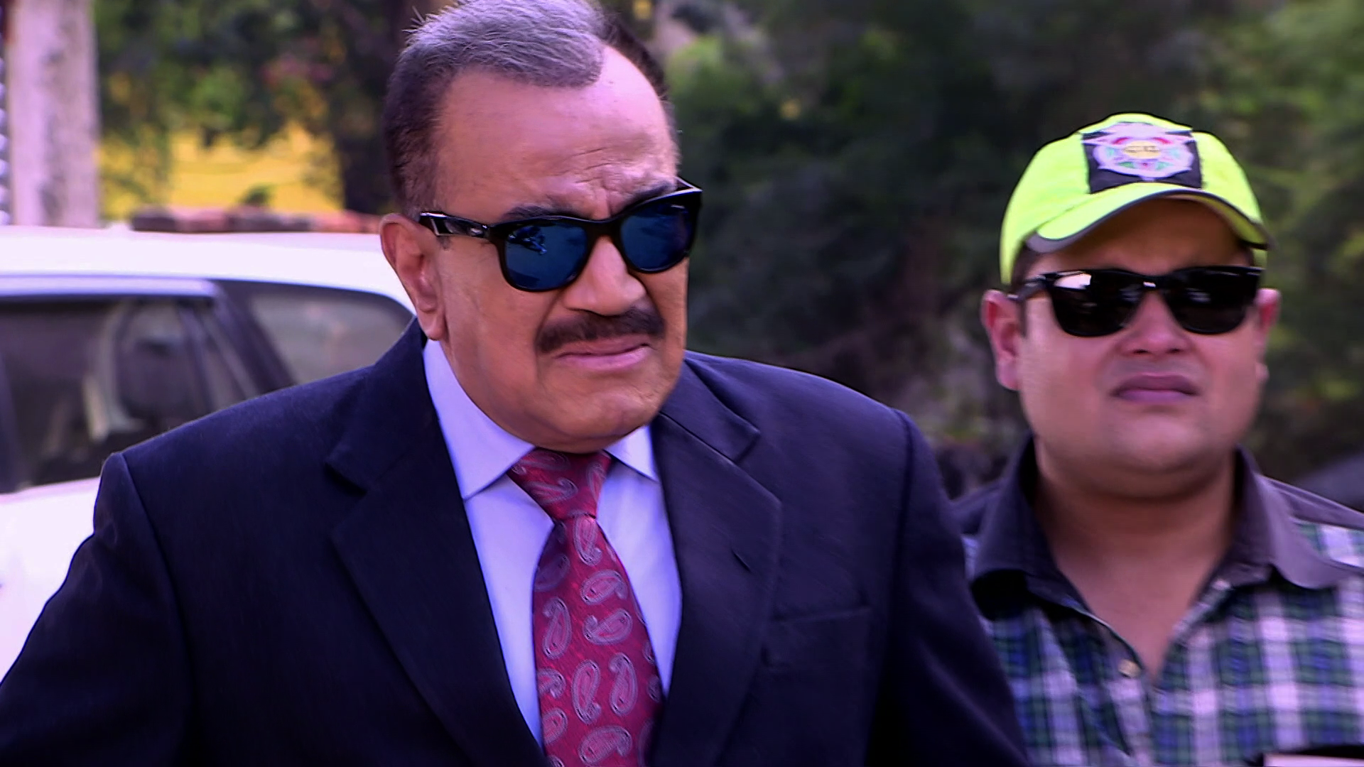 Watch CID Episode No. 1311 TV Series Online - Forensic Clue - SonyLIV