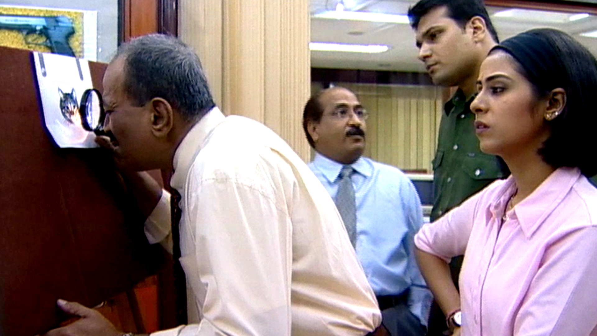 Watch CID Episode No. 202 TV Series Online - The Multiple Puzzzles ...