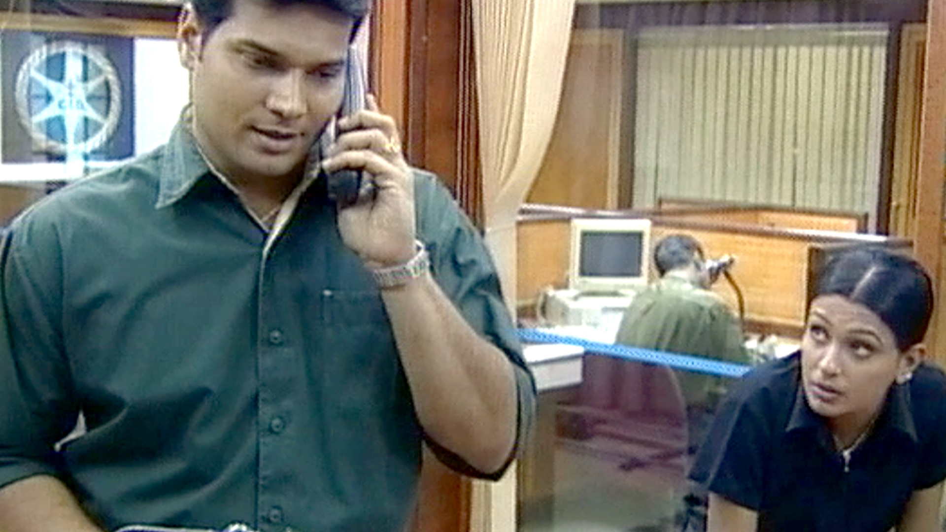 Watch CID Episode No. 223 TV Series Online - The Dishonest Cops - Part ...