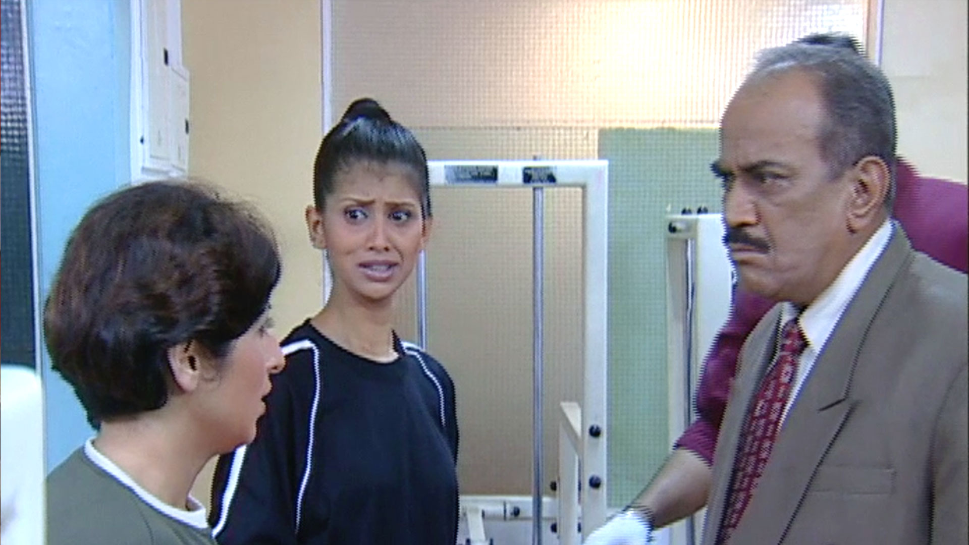 Watch CID Episode No. 327 TV Series Online - The Dead Murderer- Part 1 ...