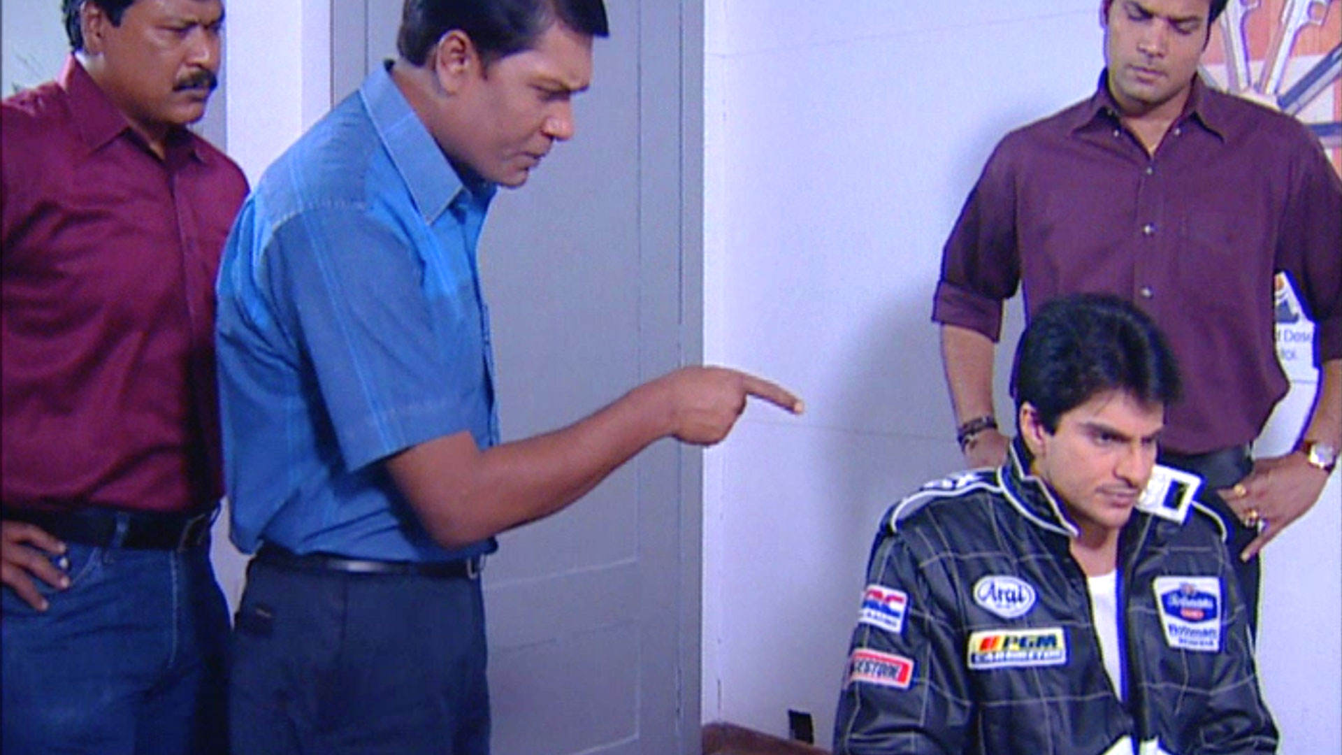 Watch CID Episode No. 349 TV Series Online - The Final Showdown - Part ...