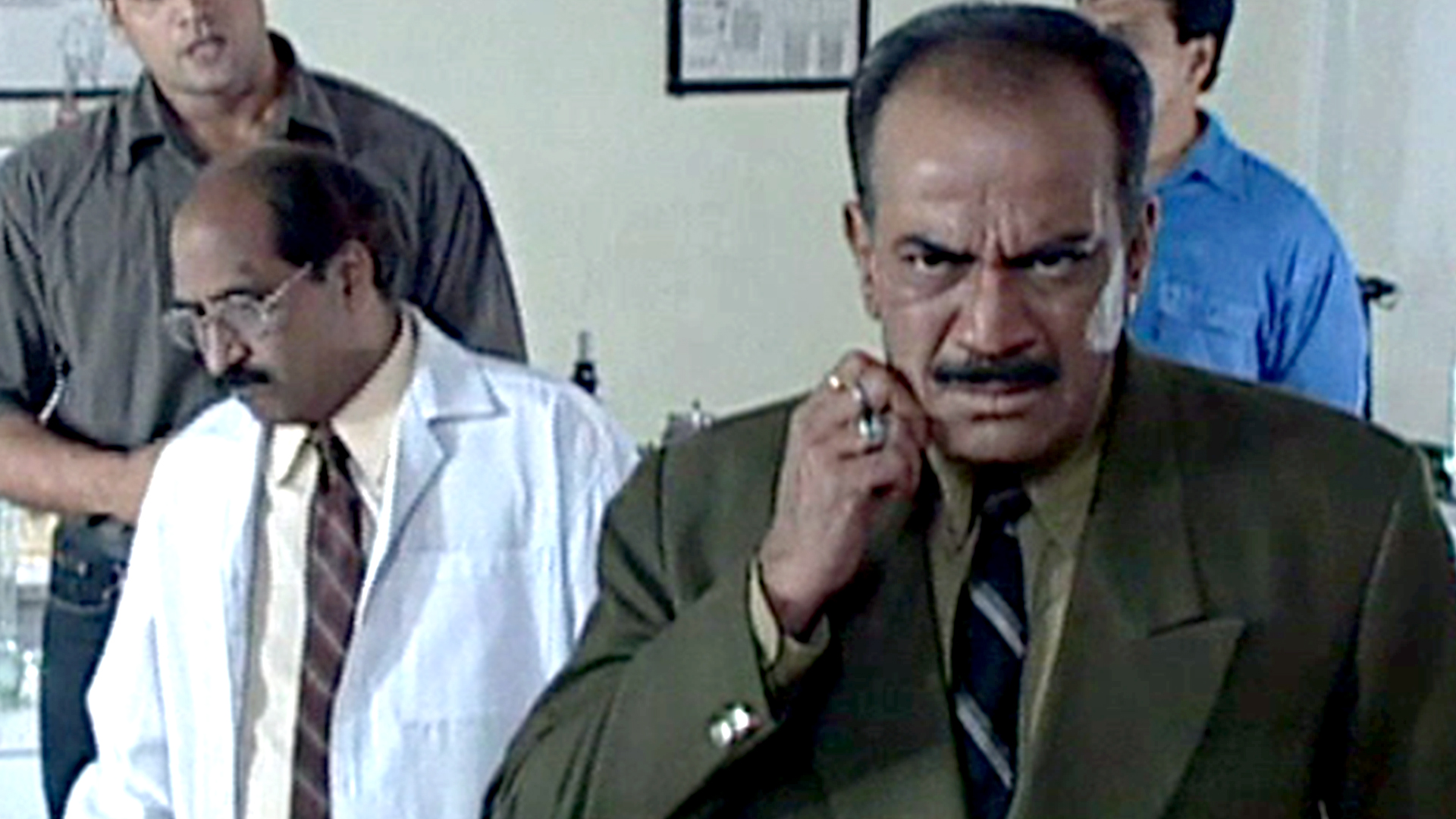 Watch CID Episode No. 49 TV Series Online - The Last 5 Minutes - Part 1 ...