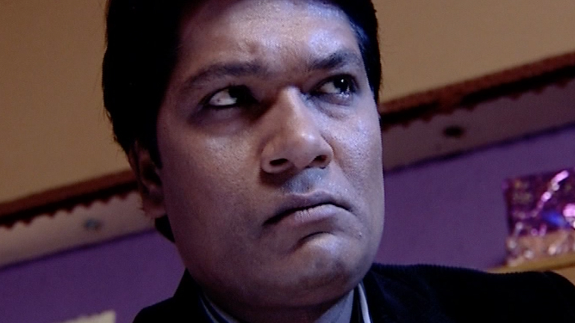 Watch CID Episode no. 516 TV Series Online - Wedding Jitter - Sony LIV