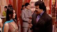 Watch CID Episode No 522 TV Series Online Khooni Necklace SonyLIV