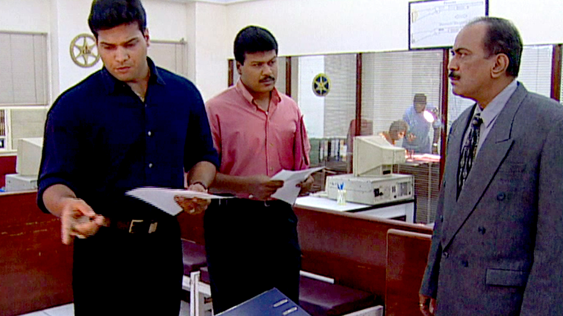 Watch CID Episode No. 70 TV Series Online - The Crossed Connection ...