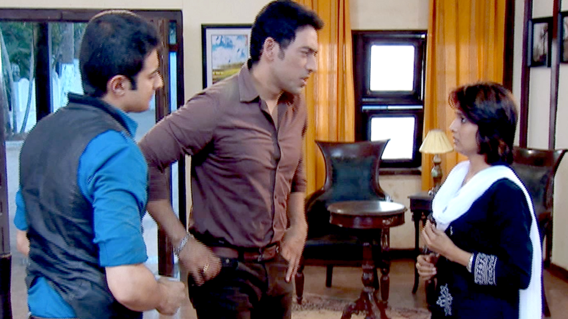 Watch CID Episode No. 823 TV Series Online - CID Mein Daraar - SonyLIV