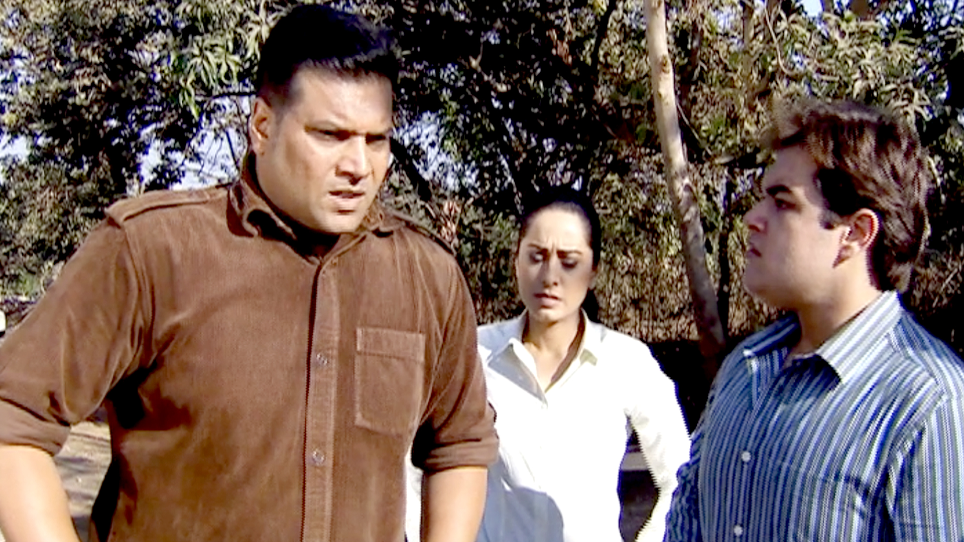 Watch CID Episode No. 920 TV Series Online - Highway Killer - SonyLIV