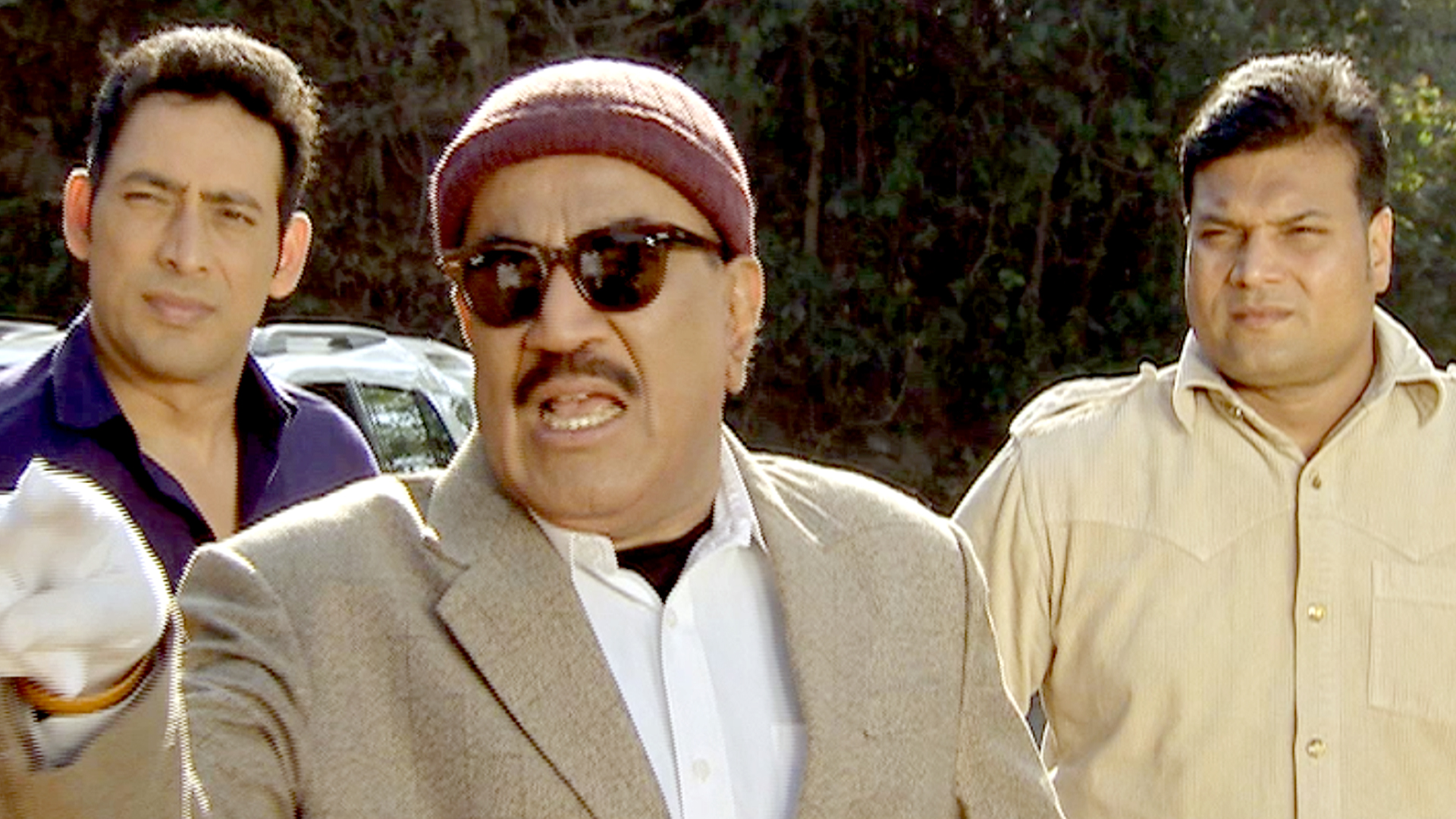 Watch CID Episode No. 921 TV Series Online - Car Murder - SonyLIV