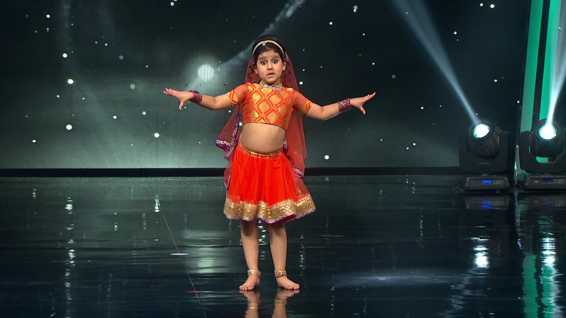 Watch Kaanta Laga Full HD Video Clips on SonyLIV