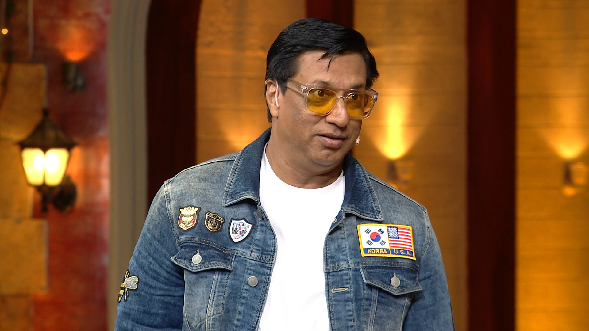 Watch Welcoming Madhur Bhandarkar from The Kapil Sharma Show online ...