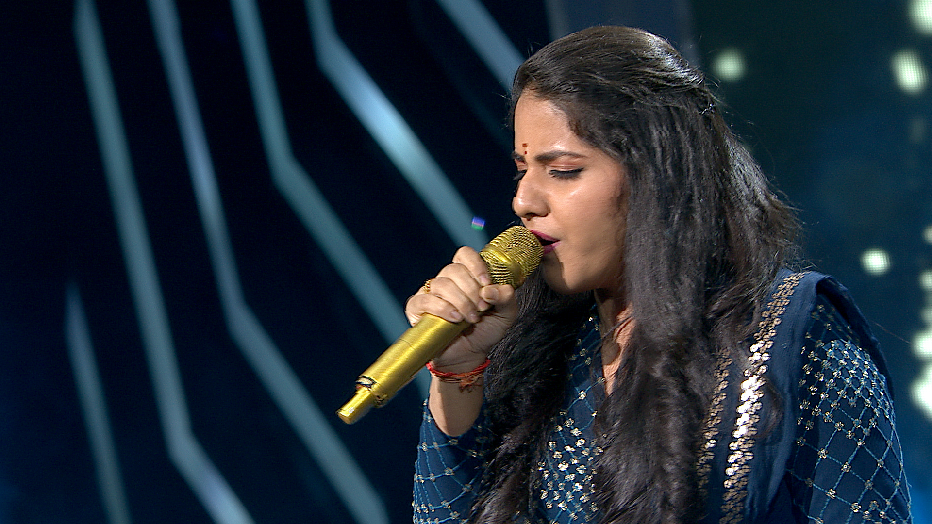 Watch Sireesha's Extraordinary Performance Full HD Video Clips on SonyLIV