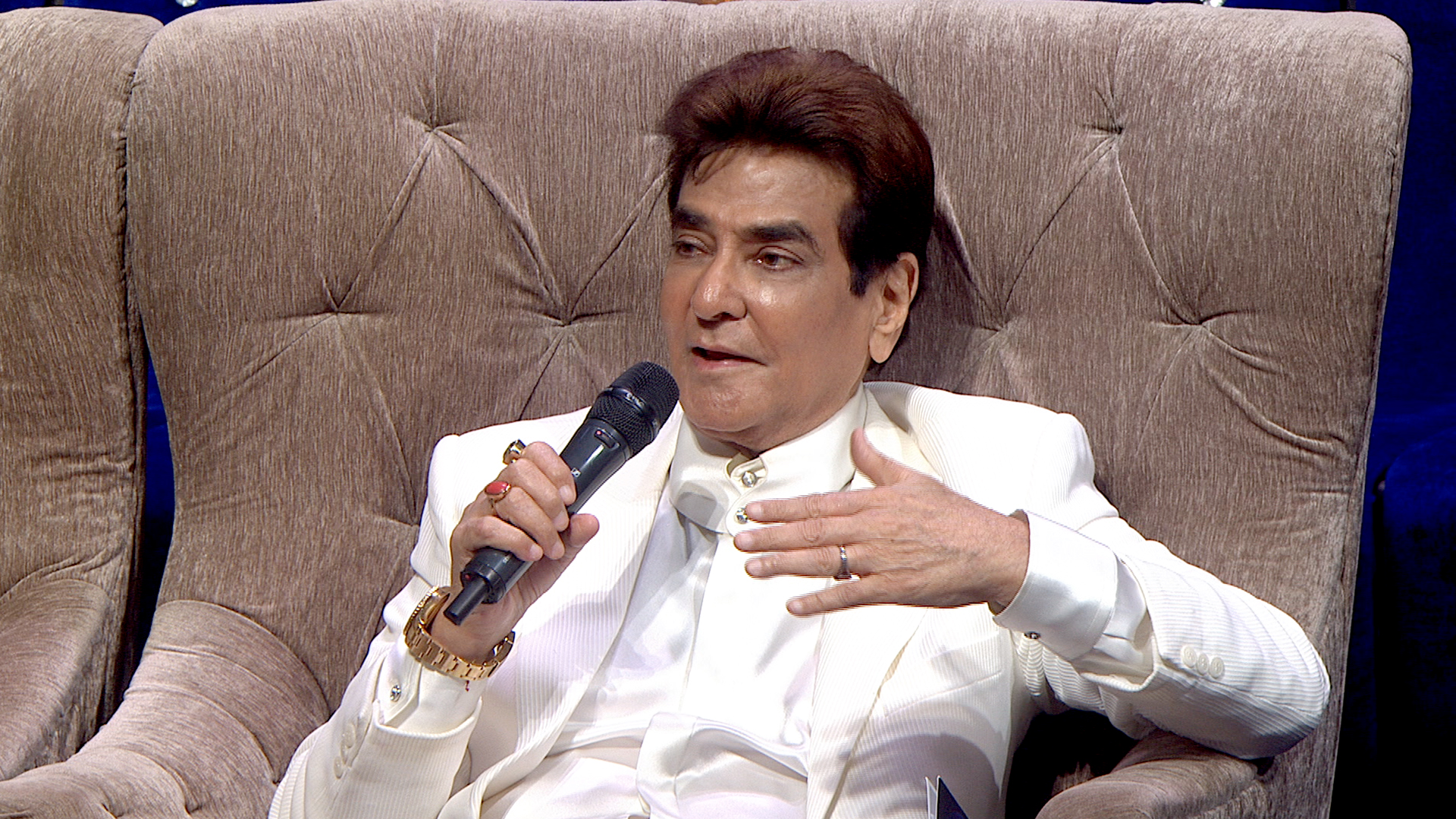 Watch Jeetu Ji's Introduction To Acting Full HD Video Clips on SonyLIV