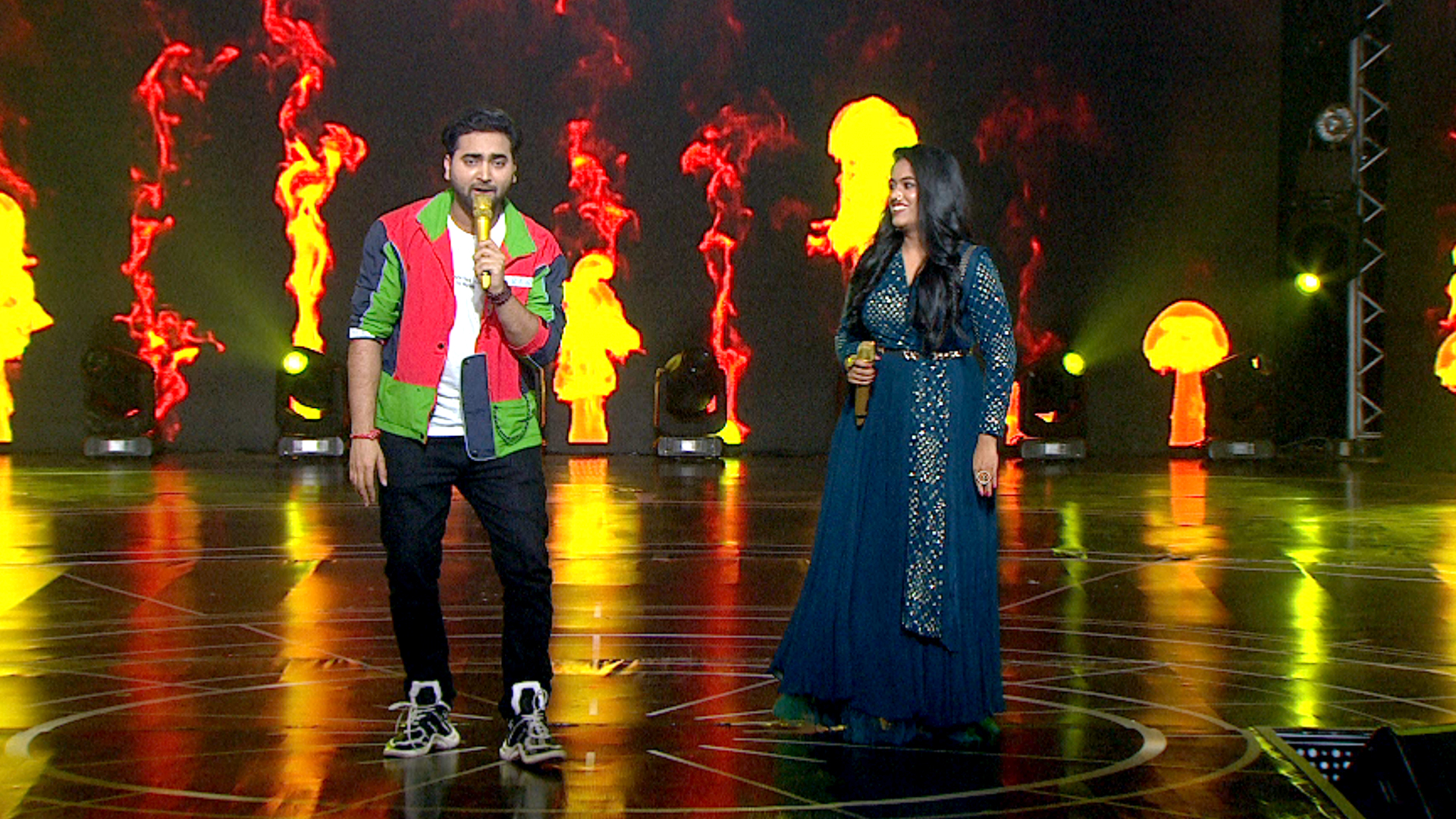 Watch Unexpected Duo Of Sayli And Danish Full HD Video Clips on SonyLIV