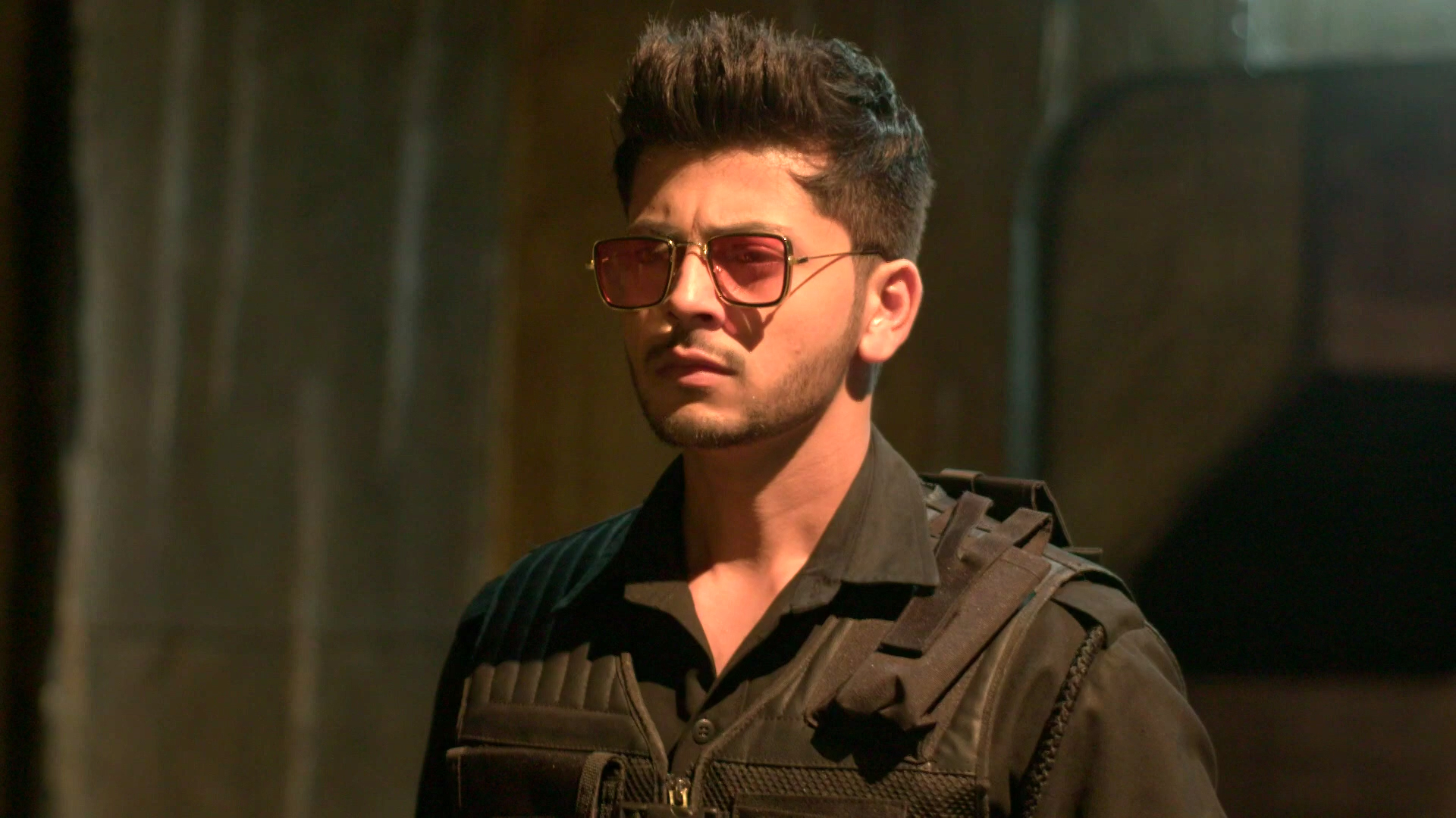 Watch Hero Makes An Appearance Full HD Video Clips on SonyLIV