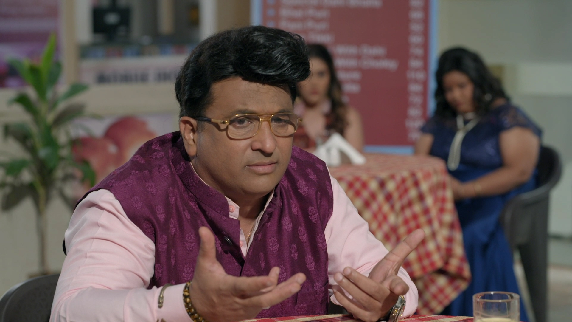 Jijaji Chhat Parr Koii Hai - Watch All Latest Episodes Online - SonyLIV