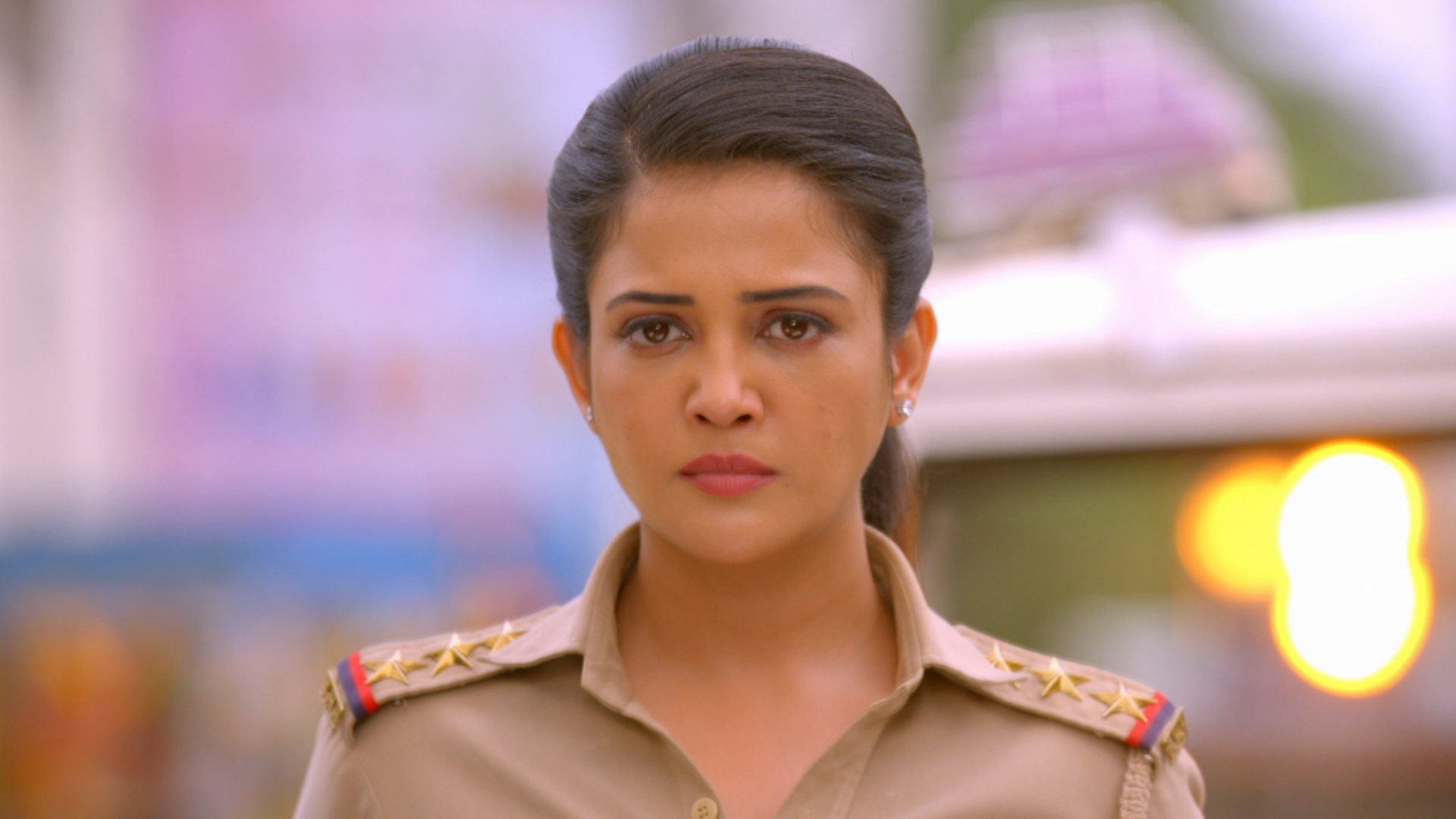 Watch Rangrez Gali from Maddam Sir online - Sony LIV