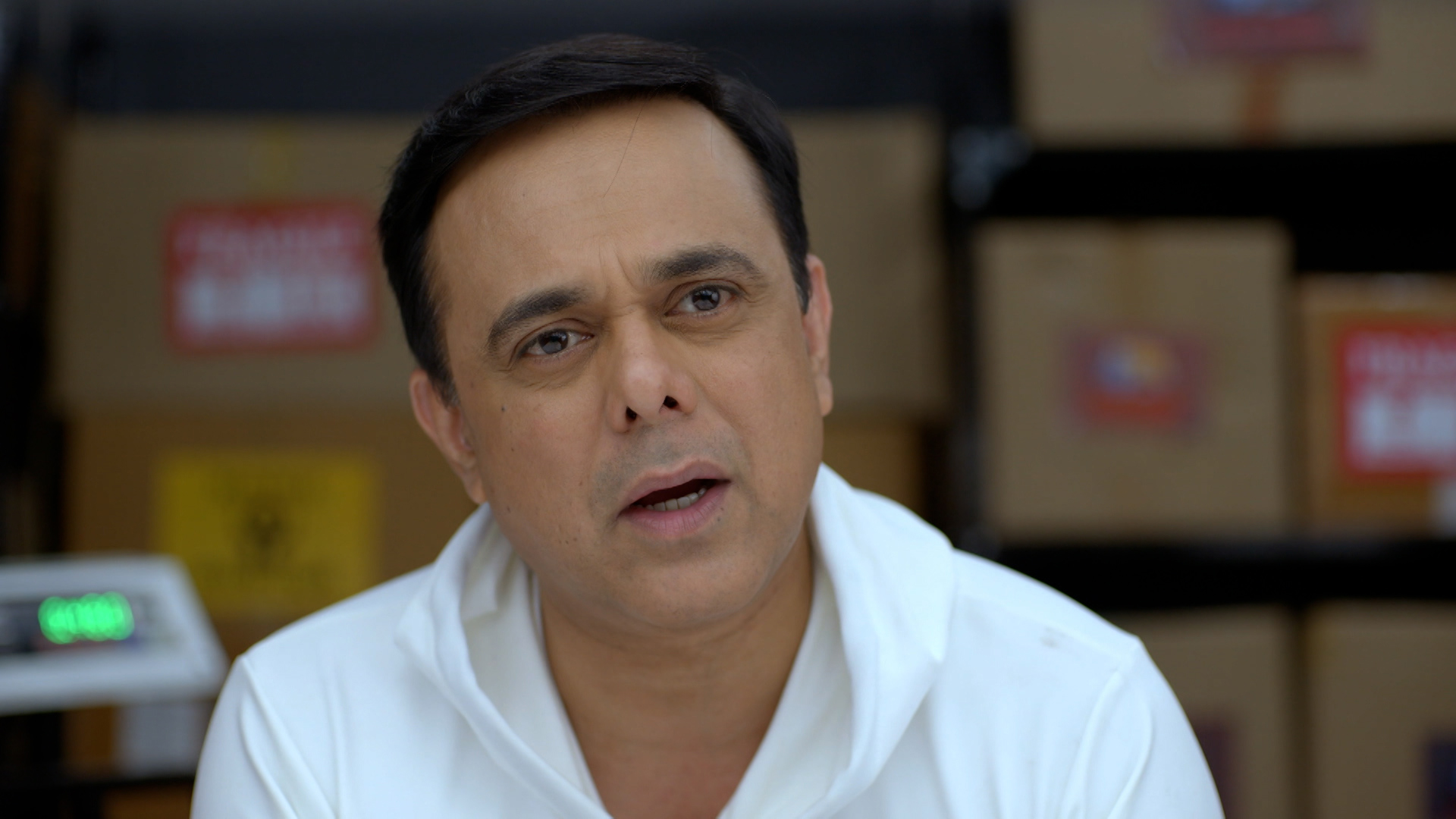 Watch Rajesh Ki Duniya from Wagle Ki Duniya online - SonyLIV