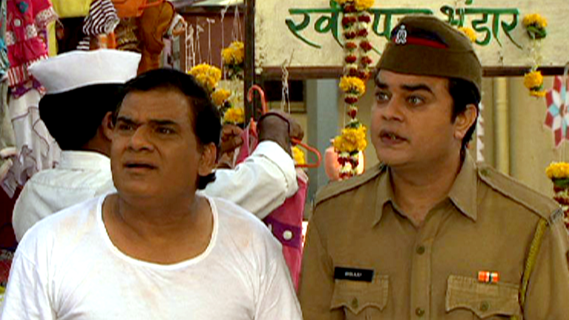 Watch FIR Episode no. 1140 TV Series Online - The Modak Mystery ...