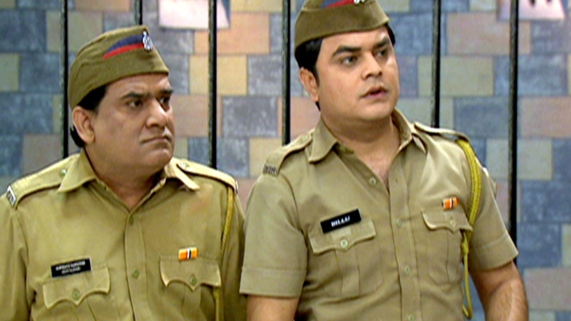 Watch FIR Episode No. 1251 TV Series Online - Commissioner Confesses To ...