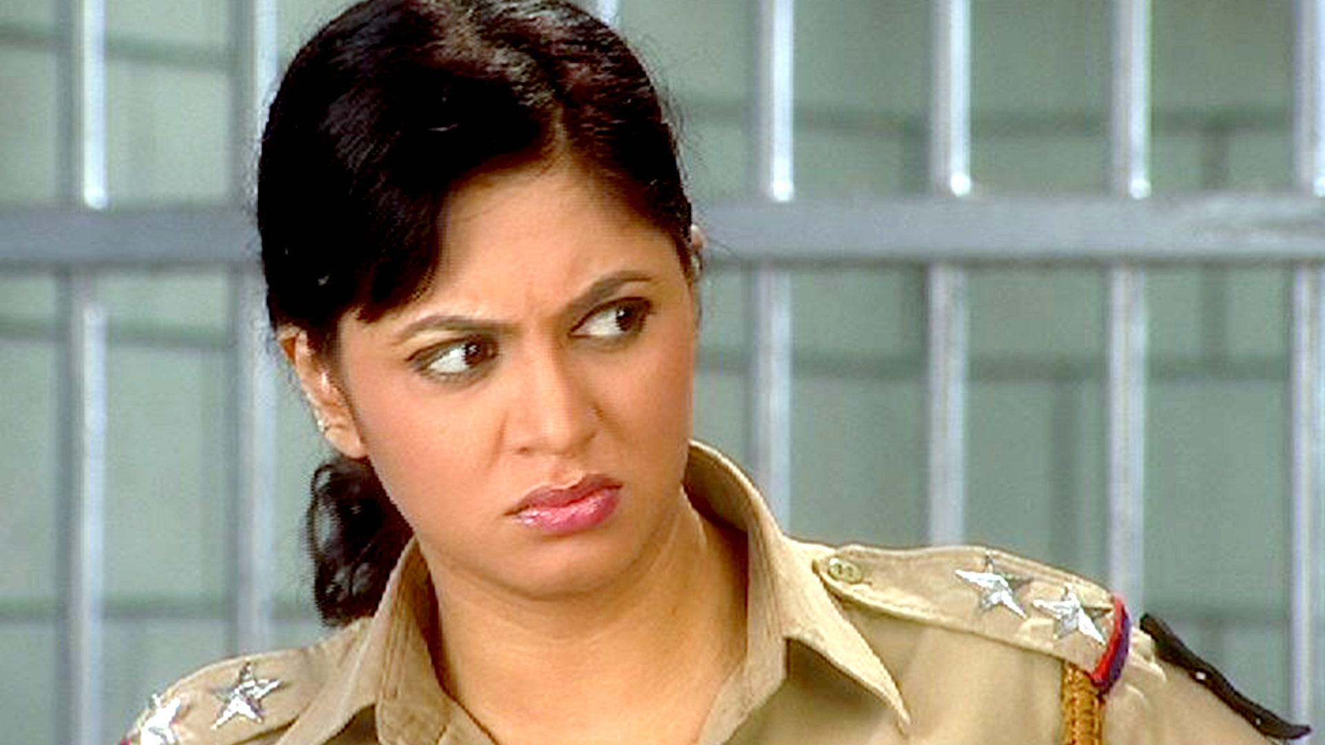 Watch FIR Episode No. 272 TV Series Online - Chandramukhi Becomes A ...