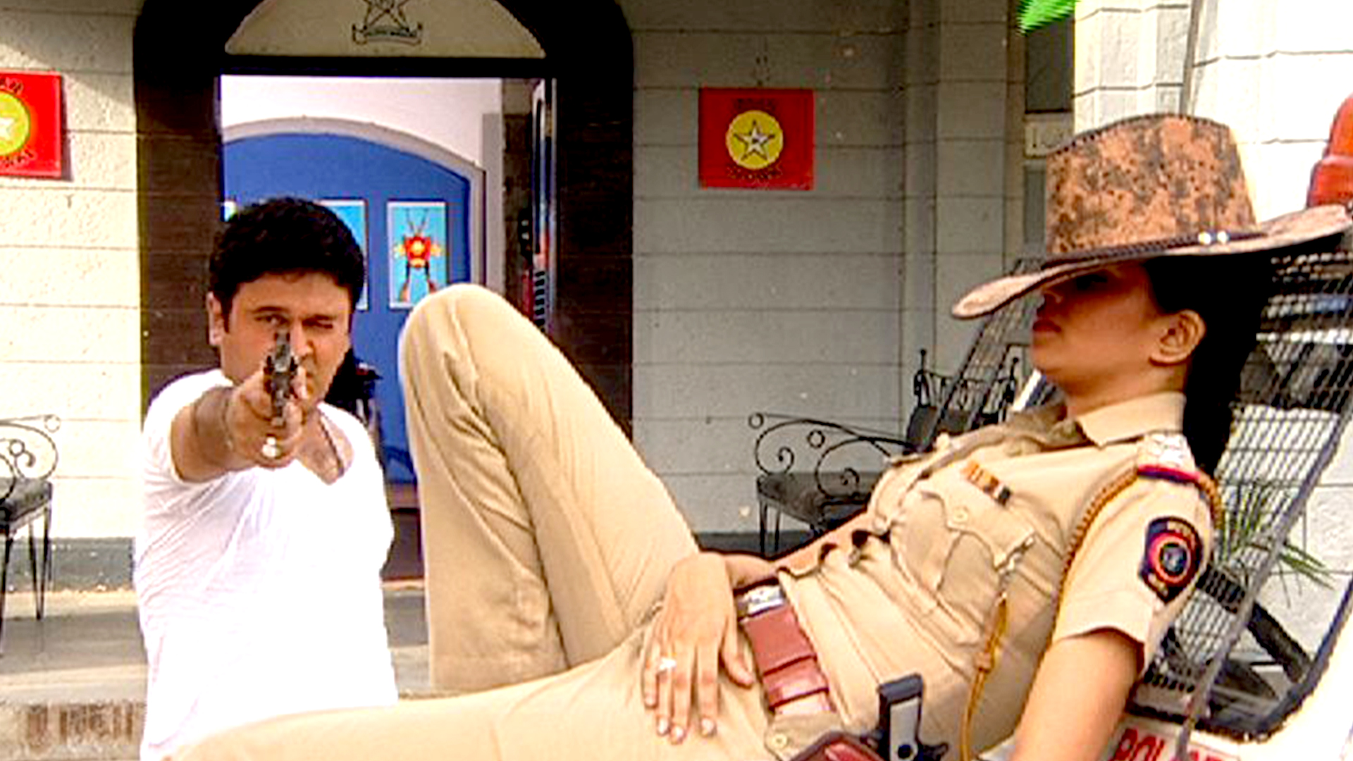 Watch FIR Episode No. 291 TV Series Online - Chandramukhi And Her ...