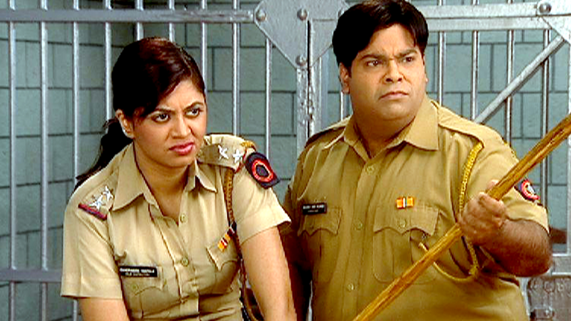 Watch FIR Episode no. 365 TV Series Online - Mystery Of The Laughing ...