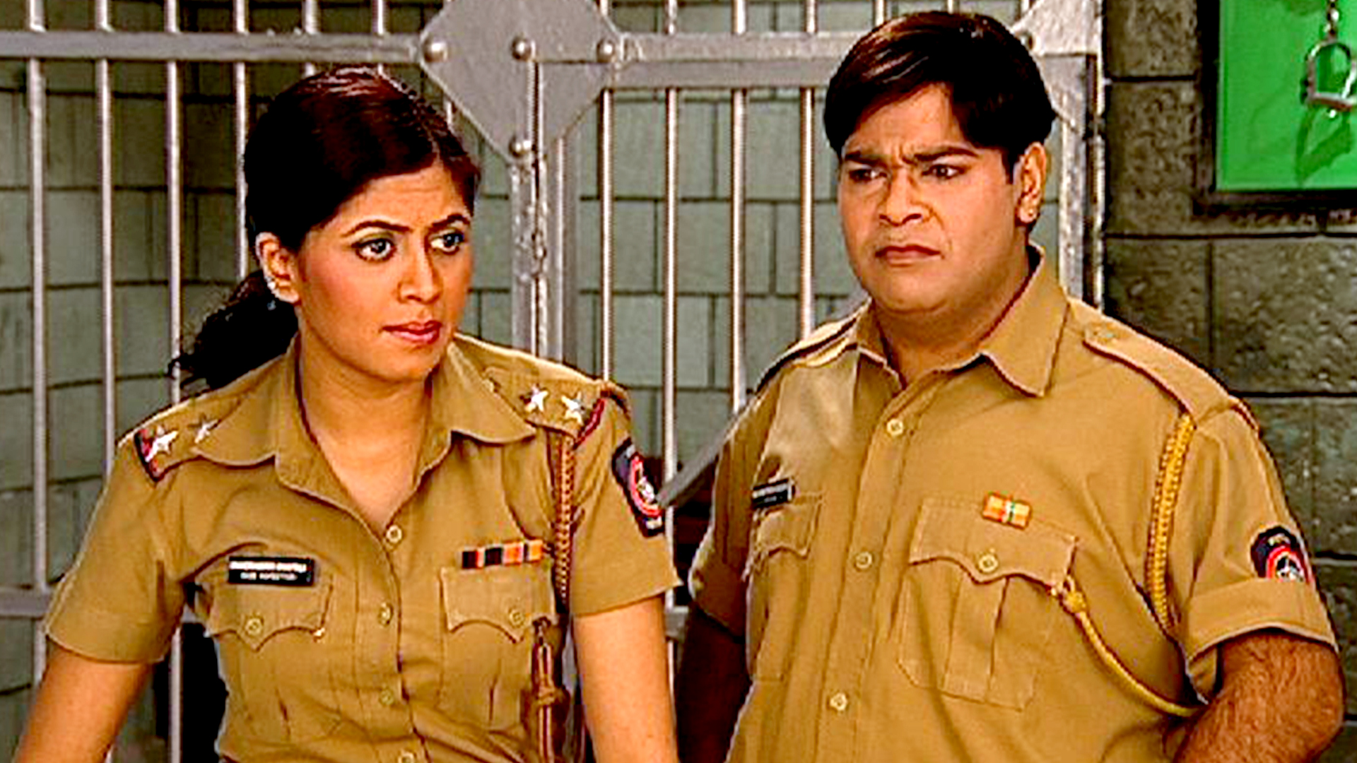 Watch FIR Episode No. 414 TV Series Online - The Item Girl's Antics ...