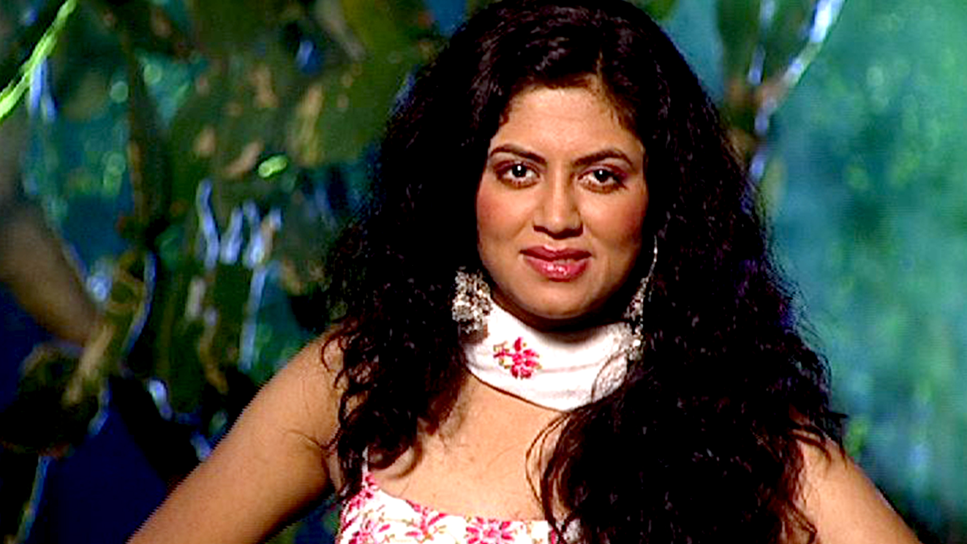 Watch FIR Episode No. 426 TV Series Online - The Flute Playing Lover ...